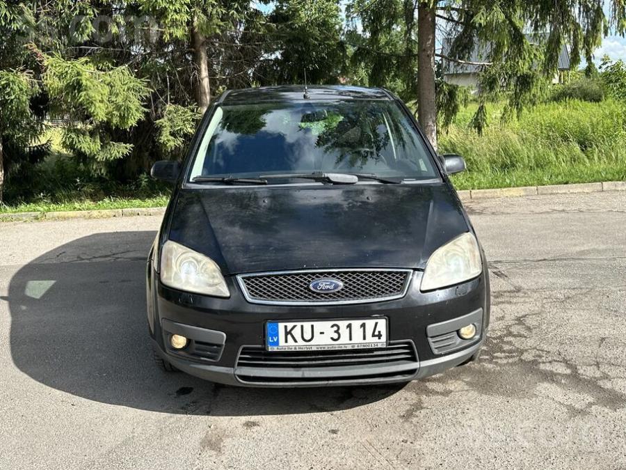 Black Ford C-Max 2004 in Jelgava, with an engine capacity of 2.00 L and mileage of 381 thousand km for 1550 €, photo 3 on AUTOMOTO.COM.LV