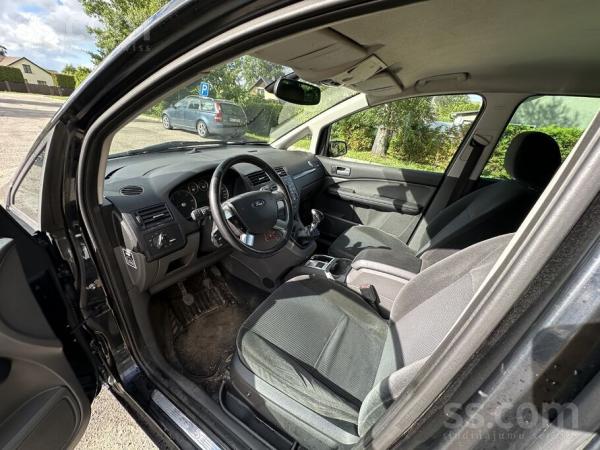 Black Ford C-Max 2004 in Jelgava, with an engine capacity of 2.00 L and mileage of 381 thousand km for 1550 €, photo 8 on AUTOMOTO.COM.LV
