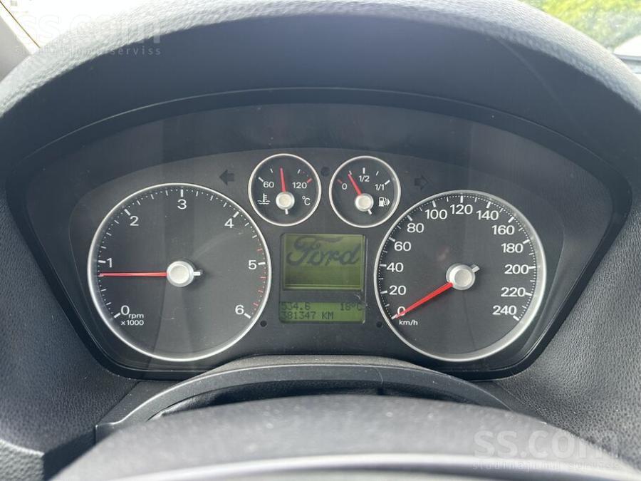 Black Ford C-Max 2004 in Jelgava, with an engine capacity of 2.00 L and mileage of 381 thousand km for 1550 €, photo 12 on AUTOMOTO.COM.LV