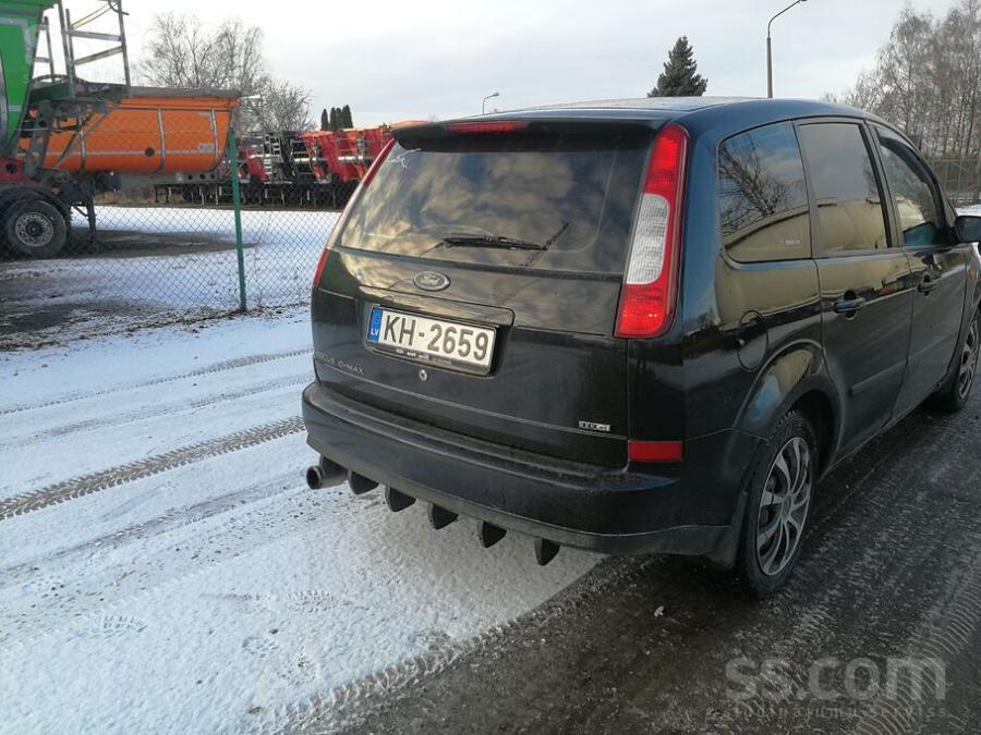 Black Ford C-Max 2005 in Bauska, with an engine capacity of 2.00 L and mileage of 292 thousand km for 1400 €, photo 6 on AUTOMOTO.COM.LV