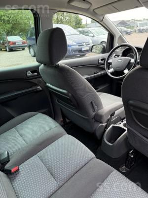 Melns Ford C-Max 2006 Liepāja, ar dzinēja tilpumu 2.00 L un nobraukumu 281 tūkst. km par 1300 €, foto 6 vietnē AUTOMOTO.COM.LV