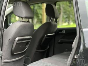 Melns Ford C-Max 2006 Jelgava, ar dzinēja tilpumu 1.80 L un nobraukumu 0 tūkst. km par 1450 €, foto 13 vietnē AUTOMOTO.COM.LV
