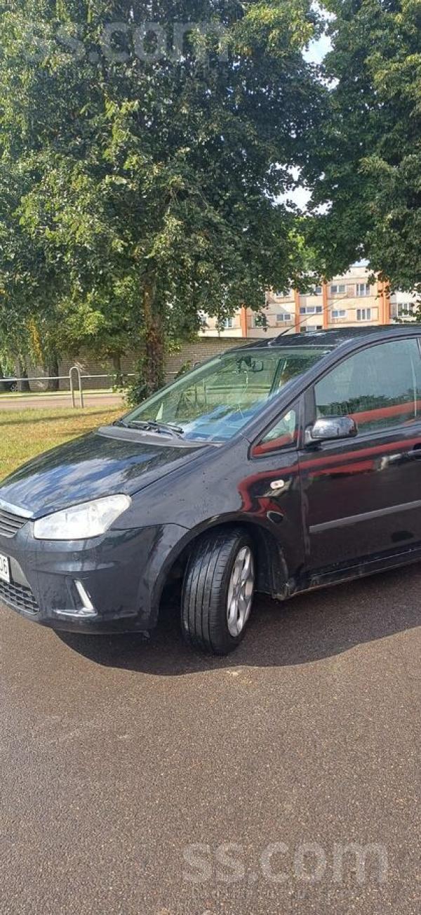 Black Ford C-Max 2007 in Liepaja, with an engine capacity of 1.60 L and mileage of 344 thousand km for 1100 €, photo 2 on AUTOMOTO.COM.LV