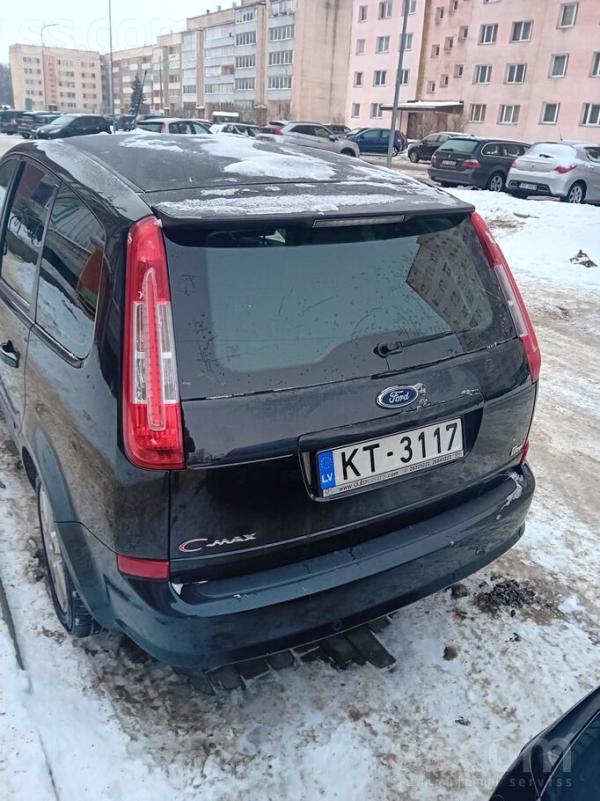 Melns Ford C-Max 2008 Liepāja, ar dzinēja tilpumu 1.60 L un nobraukumu 260 tūkst. km par 1800 €, foto 3 vietnē AUTOMOTO.COM.LV