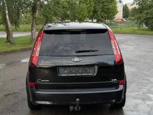 Black Ford C-Max 2009 in Alytus, with an engine capacity of 1.60 L and mileage of 264 thousand km for 2350 €, photo 5 on AUTOMOTO.COM.LV