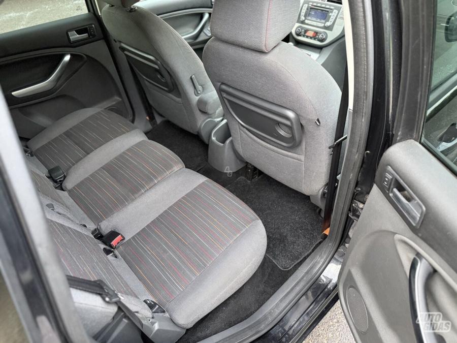 Black Ford C-Max 2009 in Alytus, with an engine capacity of 1.60 L and mileage of 264 thousand km for 2350 €, photo 12 on AUTOMOTO.COM.LV