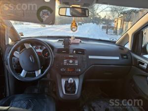 Melns Ford C-Max 2009 Saldus, ar dzinēja tilpumu 1.60 L un nobraukumu 0 tūkst. km par 2000 €, foto 4 vietnē AUTOMOTO.COM.LV