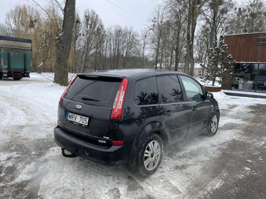 Black Ford C-Max 2010 in Kaunas, with an engine capacity of 1.56 L and mileage of 400 thousand km for 1350 €, photo 3 on AUTOMOTO.COM.LV