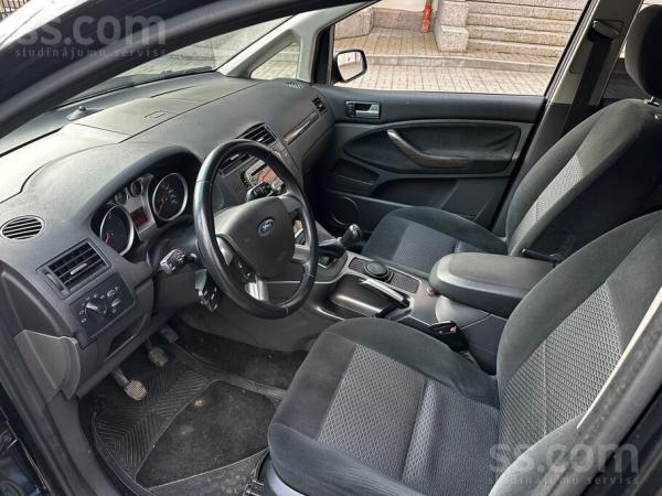 Black Ford C-Max 2010 in Riga, with an engine capacity of 1.80 L and mileage of 310 thousand km for 1600 €, photo 9 on AUTOMOTO.COM.LV