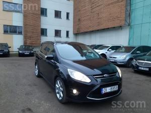 Black Ford C-Max 2011 in Daugavpils, with an engine capacity of 2.00 L and mileage of 0 thousand km for 4900 €, photo 3 on AUTOMOTO.COM.LV