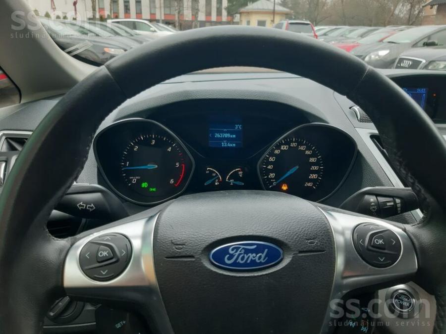 Black Ford C-Max 2011 in Daugavpils, with an engine capacity of 2.00 L and mileage of 0 thousand km for 4900 €, photo 16 on AUTOMOTO.COM.LV
