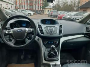 Black Ford C-Max 2011 in Daugavpils, with an engine capacity of 2.00 L and mileage of 0 thousand km for 4900 €, photo 22 on AUTOMOTO.COM.LV