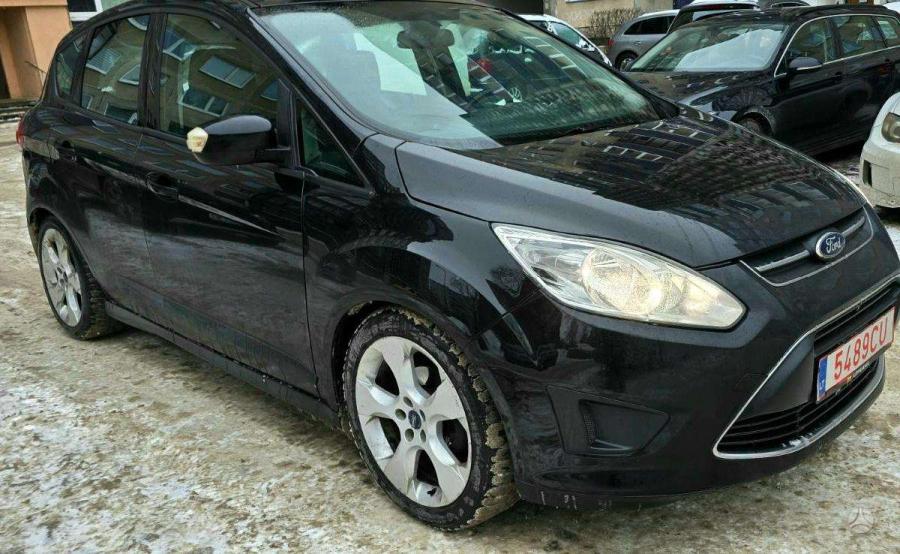 Black Ford C-Max 2011 in Vilnius, with an engine capacity of 1.60 L and mileage of 320 thousand km for 2700 €, photo 3 on AUTOMOTO.COM.LV