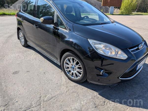 Black Ford C-Max 2011 in Riga, with an engine capacity of 1.60 L and mileage of 347 thousand km for 2200 €, photo 1 on AUTOMOTO.COM.LV