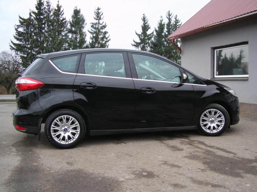 Black Ford C-Max 2011 in Riga, with an engine capacity of 1.60 L and mileage of 341 thousand km for 4150 €, photo 4 on AUTOMOTO.COM.LV