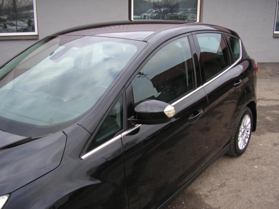 Black Ford C-Max 2011 in Riga, with an engine capacity of 1.60 L and mileage of 341 thousand km for 4150 €, photo 14 on AUTOMOTO.COM.LV