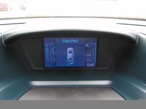Black Ford C-Max 2011 in Riga, with an engine capacity of 1.60 L and mileage of 341 thousand km for 4150 €, photo 17 on AUTOMOTO.COM.LV