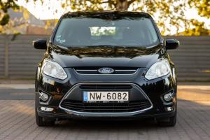 Black Ford C-Max 2011 in Jelgava, with an engine capacity of 1.60 L and mileage of 218 thousand km for 5200 €, photo 4 on AUTOMOTO.COM.LV
