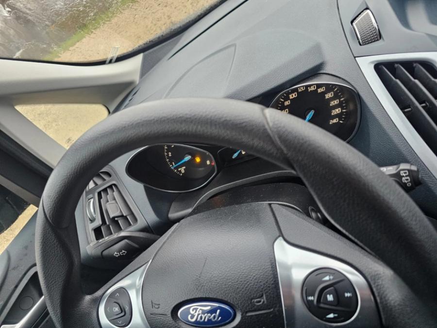 Melns Ford C-Max 2011 Rīga, ar dzinēja tilpumu 1.60 L un nobraukumu 240 tūkst. km par 5490 €, foto 16 vietnē AUTOMOTO.COM.LV