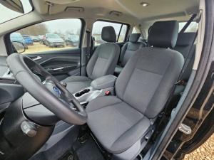 Melns Ford C-Max 2011 Rīga, ar dzinēja tilpumu 1.60 L un nobraukumu 240 tūkst. km par 5490 €, foto 17 vietnē AUTOMOTO.COM.LV