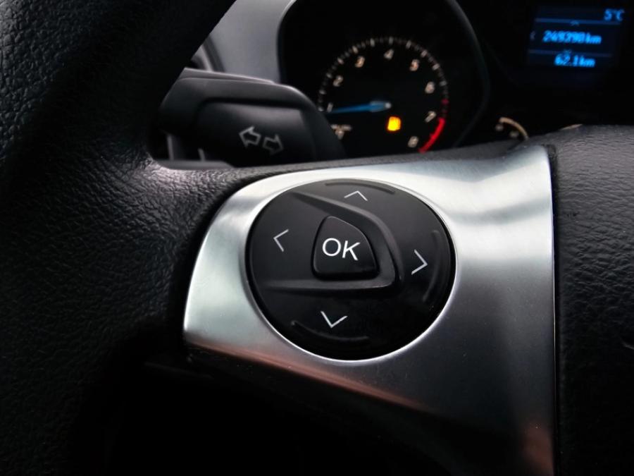 Melns Ford C-Max 2011 Rīga, ar dzinēja tilpumu 1.60 L un nobraukumu 240 tūkst. km par 5490 €, foto 18 vietnē AUTOMOTO.COM.LV