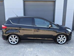 Melns Ford C-Max 2011 Viļņa, ar dzinēja tilpumu 1.56 L un nobraukumu 295 tūkst. km par 1850 €, foto 3 vietnē AUTOMOTO.COM.LV