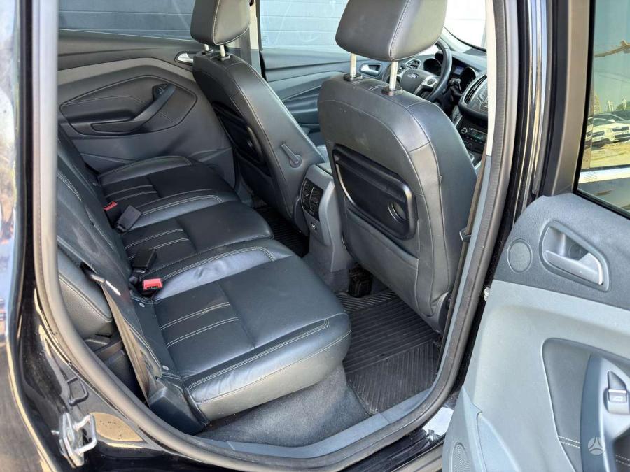 Melns Ford C-Max 2011 Viļņa, ar dzinēja tilpumu 1.56 L un nobraukumu 295 tūkst. km par 1850 €, foto 18 vietnē AUTOMOTO.COM.LV