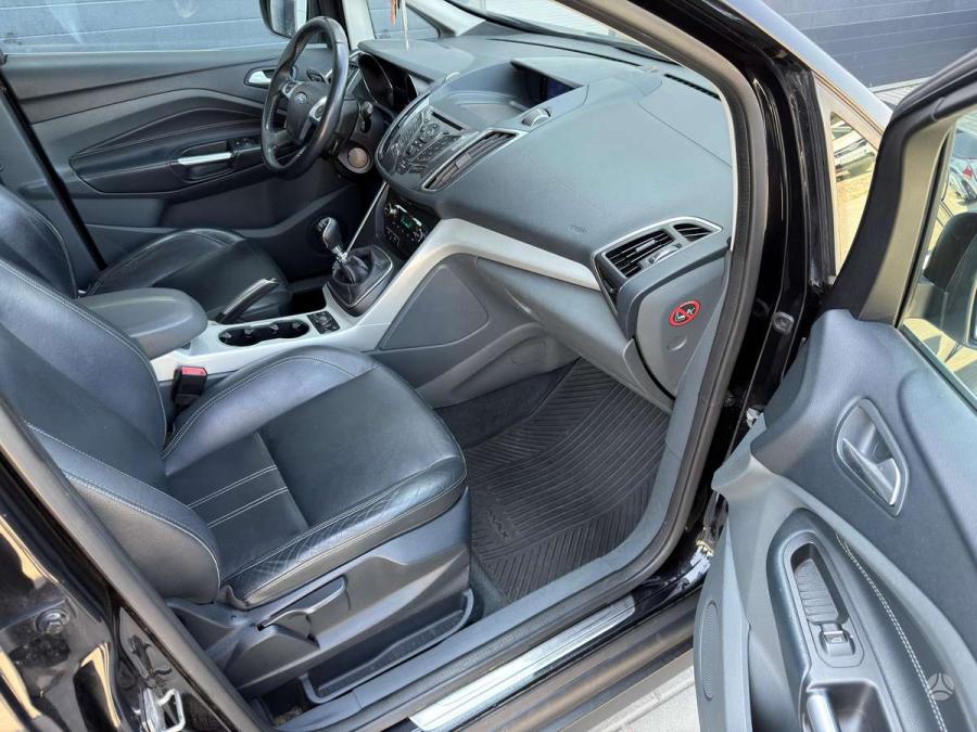 Melns Ford C-Max 2011 Viļņa, ar dzinēja tilpumu 1.56 L un nobraukumu 295 tūkst. km par 1850 €, foto 19 vietnē AUTOMOTO.COM.LV