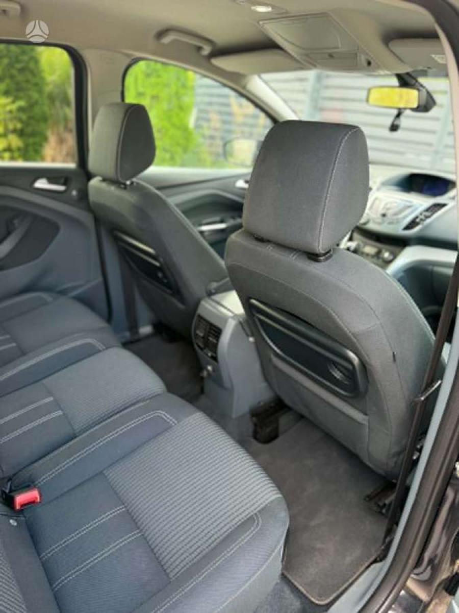 Melns Ford C-Max 2011 Kauņa, ar dzinēja tilpumu 1.56 L un nobraukumu 274 tūkst. km par 3400 €, foto 18 vietnē AUTOMOTO.COM.LV