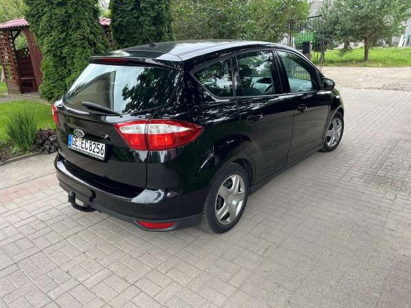 Ford C-Max 2011 Šauļi vietnē Melns Ford C-Max 2011 Šauļi, ar dzinēja tilpumu 1.56 L un nobraukumu 288 tūkst. km par 2750 €, foto 6 vietnē AUTOMOTO.COM.LV