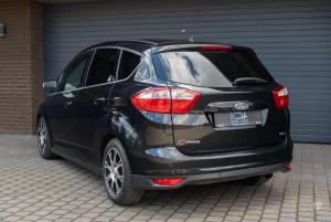 Black Ford C-Max 2012 in Marijampole, with an engine capacity of 1.60 L and mileage of 237 thousand km for 4850 €, photo 8 on AUTOMOTO.COM.LV