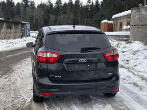 Black Ford C-Max 2012 in Utena, with an engine capacity of 1.56 L and mileage of 340 thousand km for 3150 €, photo 5 on AUTOMOTO.COM.LV