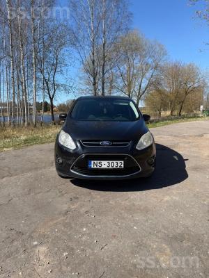 Black Ford C-Max 2012 in Riga, with an engine capacity of 1.60 L and mileage of 274 thousand km for 3500 €, photo 3 on AUTOMOTO.COM.LV