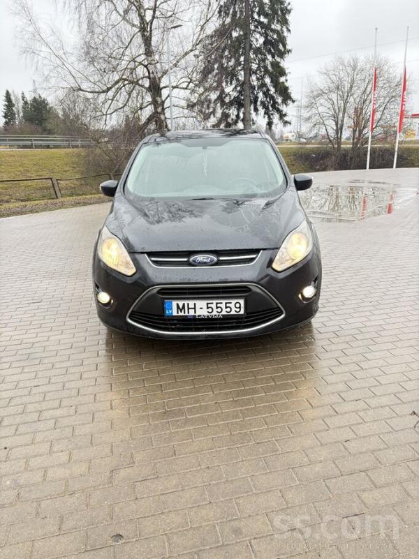 Black Ford C-Max 2012 in Talsi, with an engine capacity of 1.60 L and mileage of 264 thousand km for 4250 €, photo 1 on AUTOMOTO.COM.LV