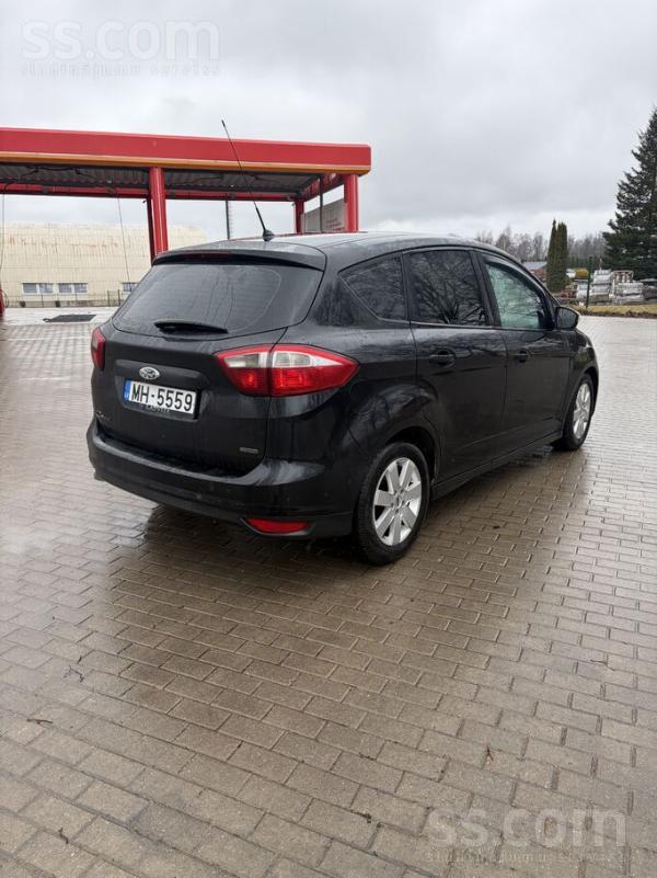 Black Ford C-Max 2012 in Talsi, with an engine capacity of 1.60 L and mileage of 264 thousand km for 4250 €, photo 9 on AUTOMOTO.COM.LV
