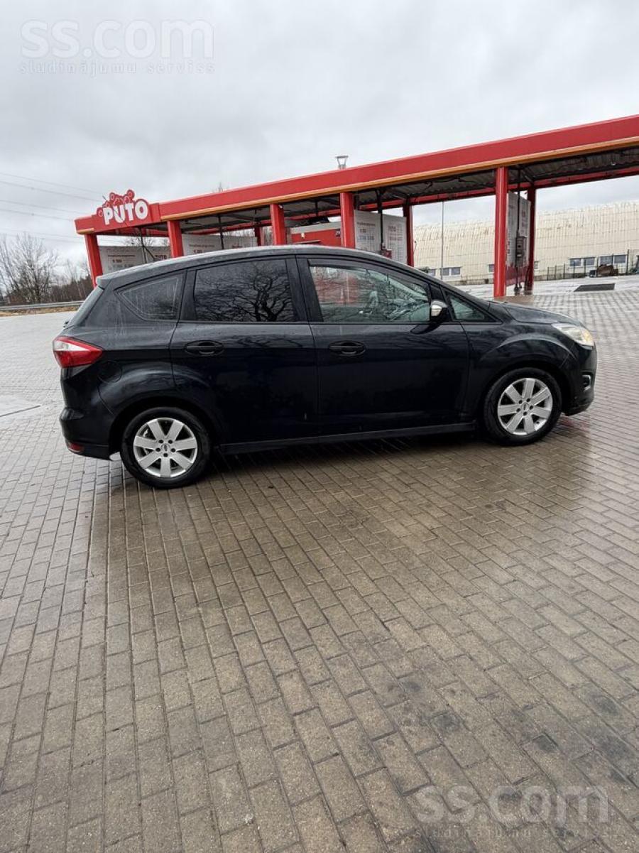 Black Ford C-Max 2012 in Talsi, with an engine capacity of 1.60 L and mileage of 264 thousand km for 4250 €, photo 11 on AUTOMOTO.COM.LV