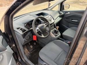 Black Ford C-Max 2012 in Talsi, with an engine capacity of 1.60 L and mileage of 264 thousand km for 4250 €, photo 16 on AUTOMOTO.COM.LV