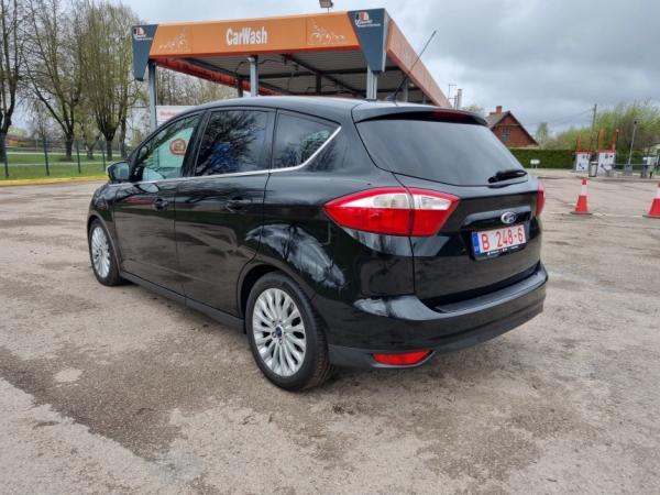 Black Ford C-Max 2012 in Riga, with an engine capacity of 1.60 L and mileage of 171 thousand km for 6770 €, photo 2 on AUTOMOTO.COM.LV