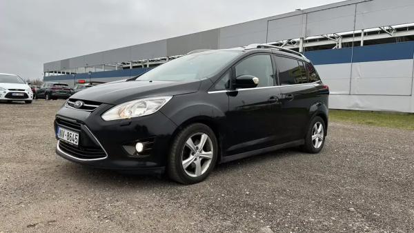 Black Ford C-Max 2012 in Daugavpils, with an engine capacity of 1.60 L and mileage of 253 thousand km for 4200 €, photo 1 on AUTOMOTO.COM.LV