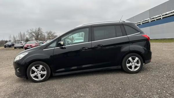 Black Ford C-Max 2012 in Daugavpils, with an engine capacity of 1.60 L and mileage of 253 thousand km for 4200 €, photo 2 on AUTOMOTO.COM.LV