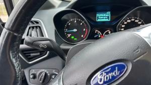 Melns Ford C-Max 2012 Daugavpils, ar dzinēja tilpumu 1.60 L un nobraukumu 253 tūkst. km par 4200 €, foto 14 vietnē AUTOMOTO.COM.LV
