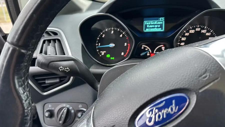 Melns Ford C-Max 2012 Daugavpils, ar dzinēja tilpumu 1.60 L un nobraukumu 253 tūkst. km par 4200 €, foto 14 vietnē AUTOMOTO.COM.LV