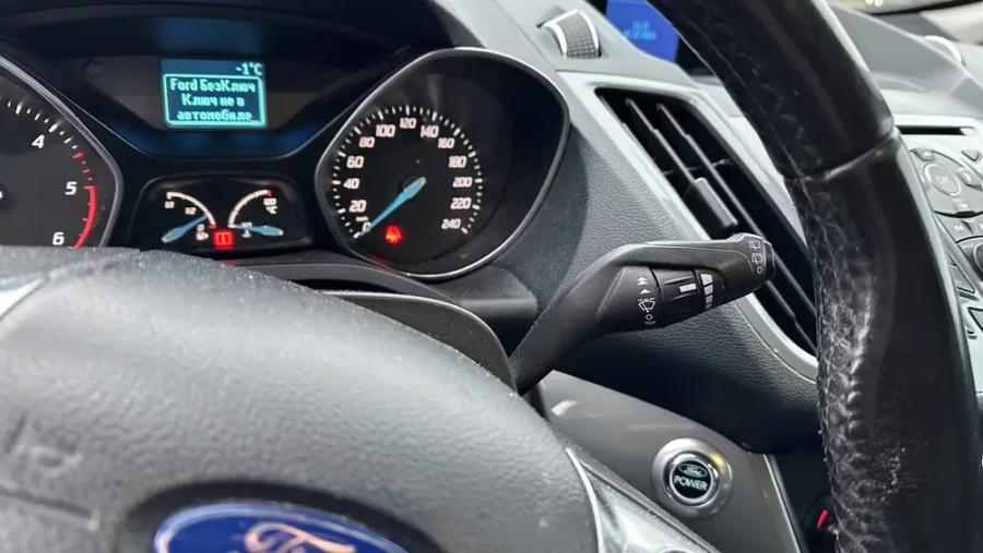 Melns Ford C-Max 2012 Daugavpils, ar dzinēja tilpumu 1.60 L un nobraukumu 253 tūkst. km par 4200 €, foto 15 vietnē AUTOMOTO.COM.LV
