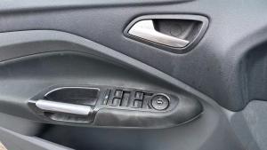 Melns Ford C-Max 2012 Daugavpils, ar dzinēja tilpumu 1.60 L un nobraukumu 253 tūkst. km par 4200 €, foto 17 vietnē AUTOMOTO.COM.LV