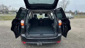 Melns Ford C-Max 2012 Daugavpils, ar dzinēja tilpumu 1.60 L un nobraukumu 253 tūkst. km par 4200 €, foto 27 vietnē AUTOMOTO.COM.LV