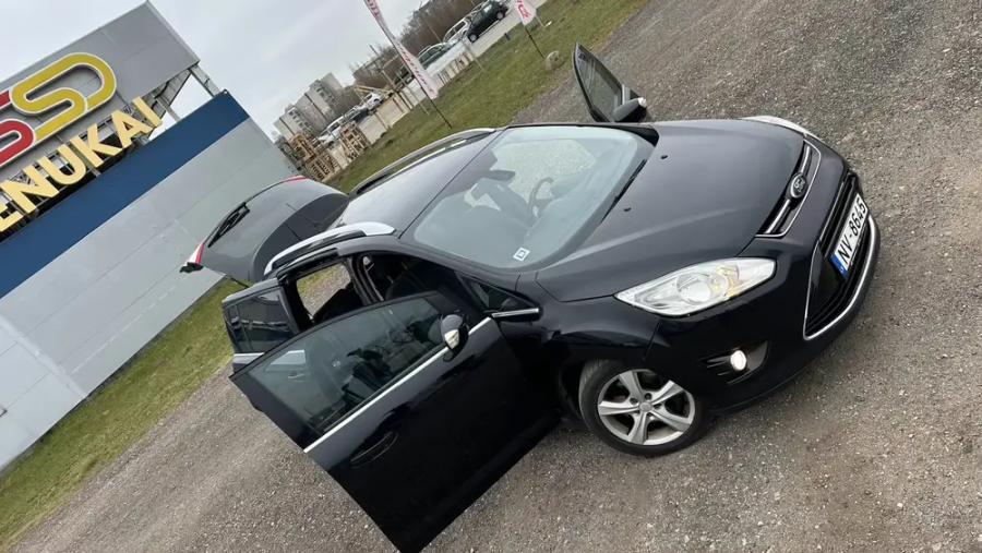 Melns Ford C-Max 2012 Daugavpils, ar dzinēja tilpumu 1.60 L un nobraukumu 253 tūkst. km par 4200 €, foto 35 vietnē AUTOMOTO.COM.LV