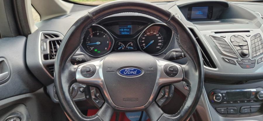Black Ford C-Max 2012 in Riga, with an engine capacity of 1.60 L and mileage of 251 thousand km for 4750 €, photo 13 on AUTOMOTO.COM.LV