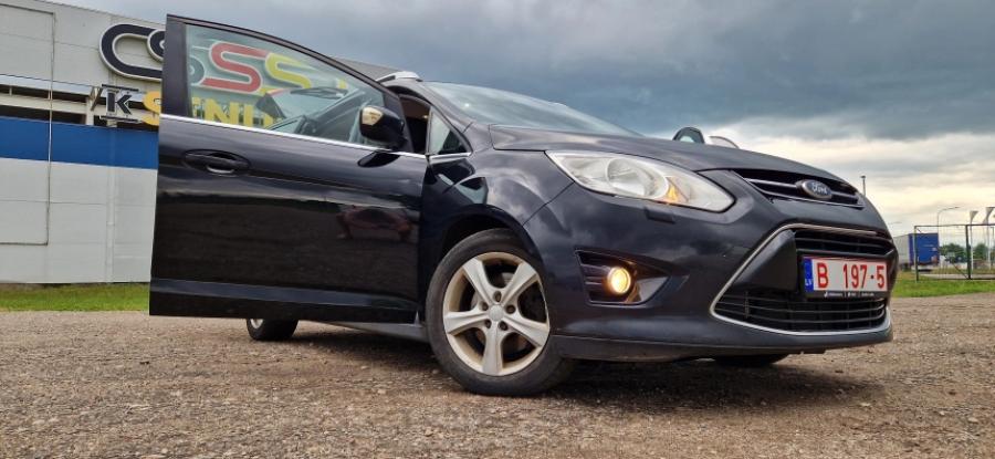 Black Ford C-Max 2012 in Riga, with an engine capacity of 1.60 L and mileage of 251 thousand km for 4750 €, photo 36 on AUTOMOTO.COM.LV