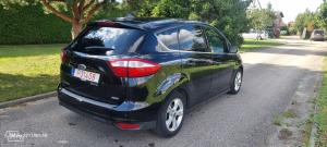 Black Ford C-Max 2012 in Kedainiai, with an engine capacity of 1.00 L and mileage of 174 thousand km for 3999 €, photo 5 on AUTOMOTO.COM.LV