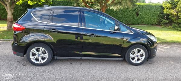 Black Ford C-Max 2012 in Kedainiai, with an engine capacity of 1.00 L and mileage of 174 thousand km for 3999 €, photo 7 on AUTOMOTO.COM.LV